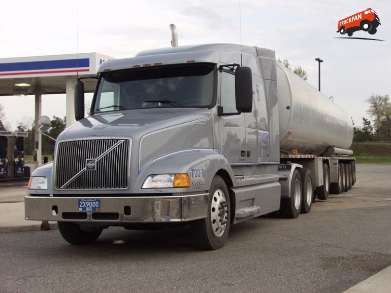 Foto Volvo VN #1036127