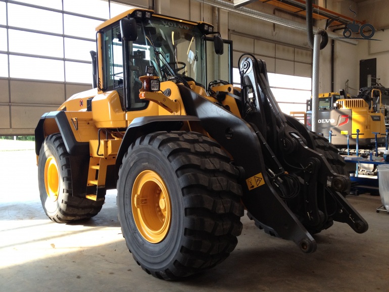 Foto Volvo L110G van Kim Vind Maskinstation & Entreprenør Aps