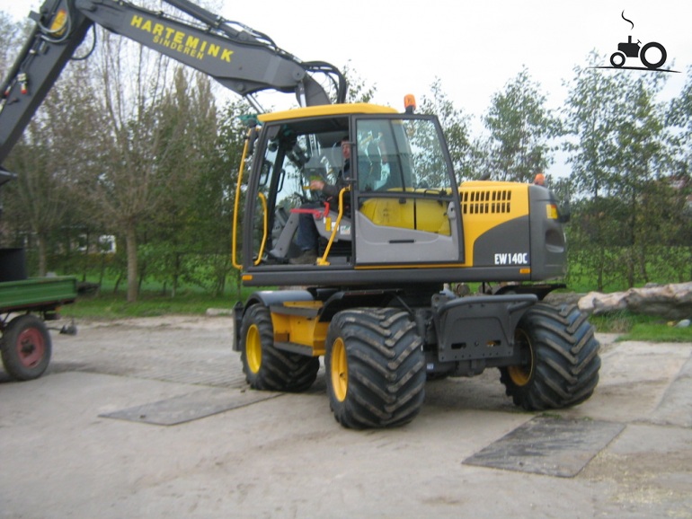 Foto Volvo EW 140C #82155