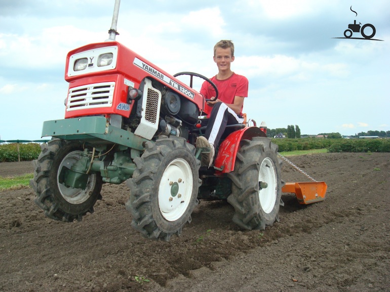 Foto Yanmar 1300D #254670