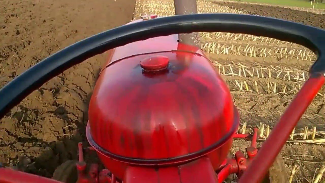 Massey Harris Pony 812