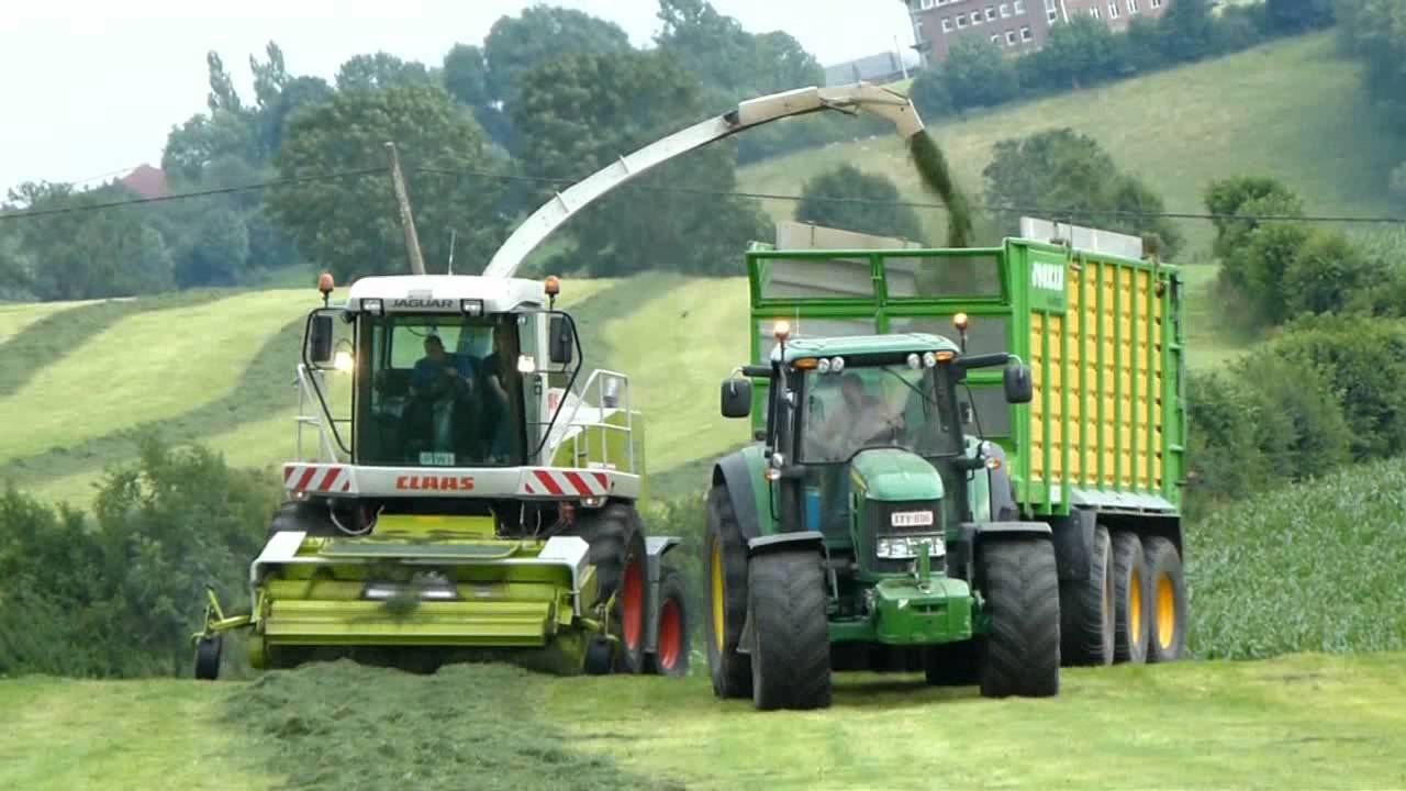 Kuilvoer door Egide London met Claas Jaguar 900, John Deere en Joskin 24/50